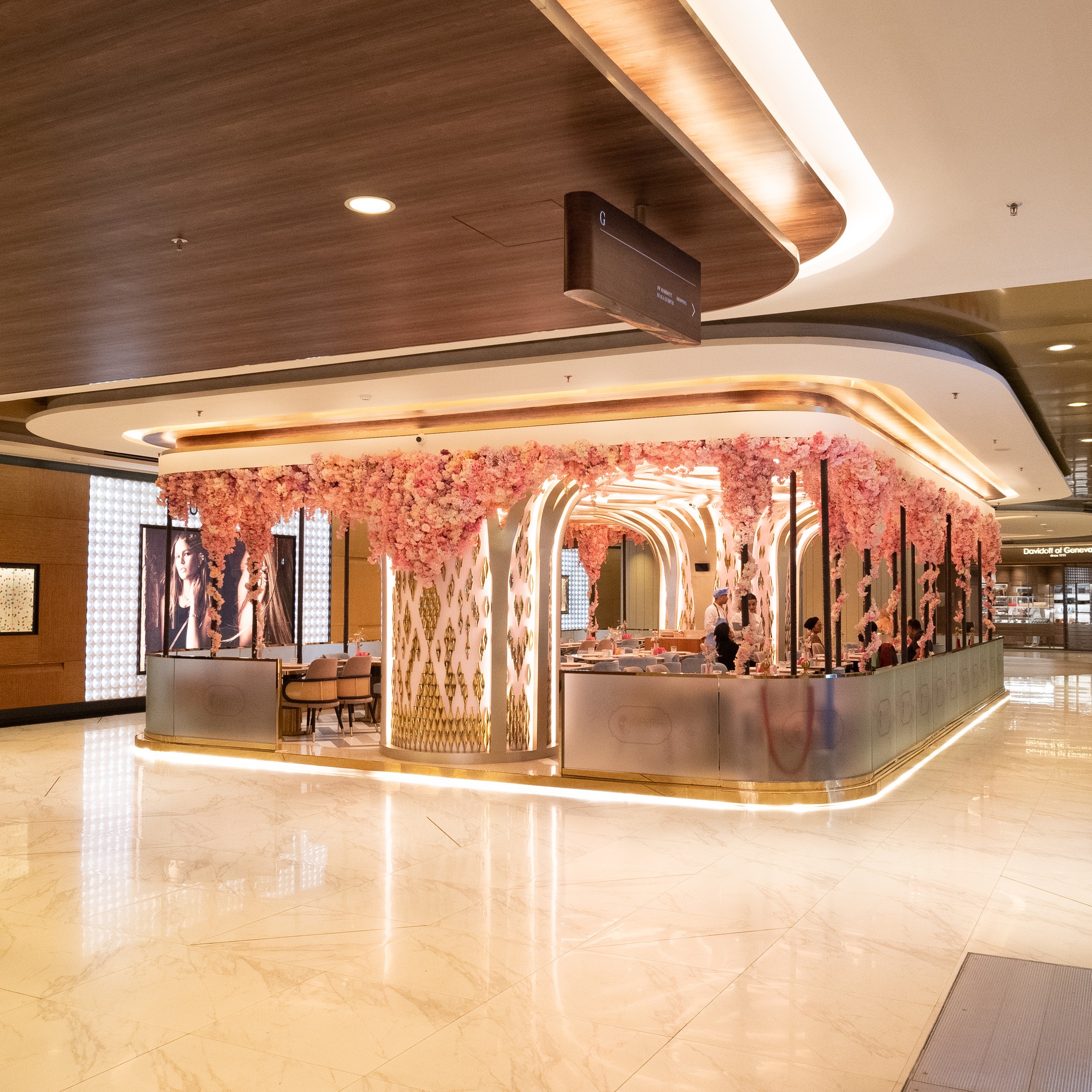 Opera Cafe & Lounge | Kuala Lumpur | Pixalink